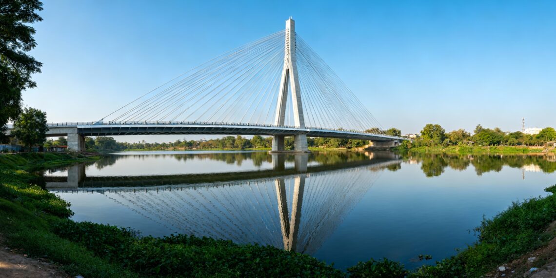 Telangana Unveils Rs 319.24 Crore Iconic Mir Alam Tank Bridge: A New ...